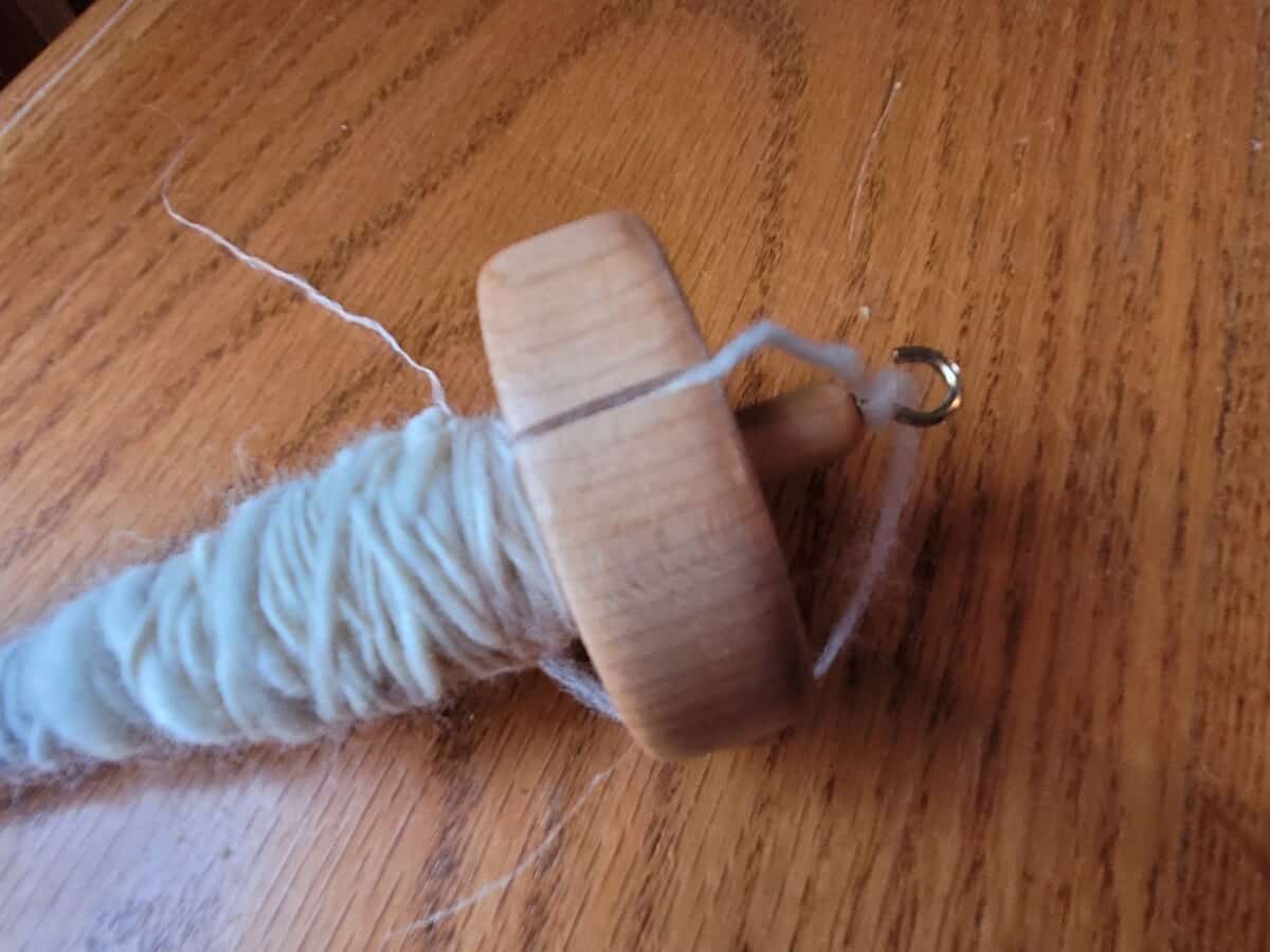 Should You Learn To Spin On A Wheel Or A Spindle? – woolmaven.com